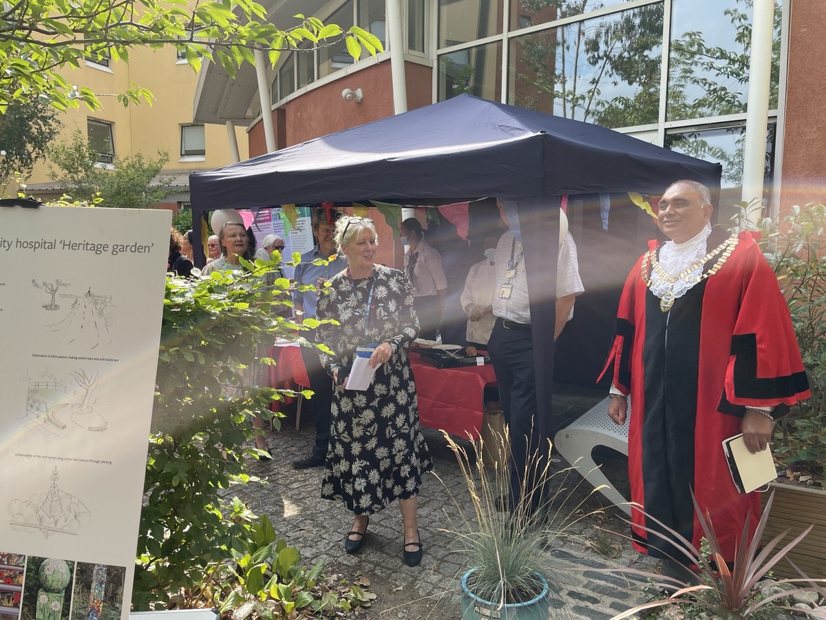 Lesley Watts and Mayor of Hounslow Heritage Exhibition — Chelsea and ...