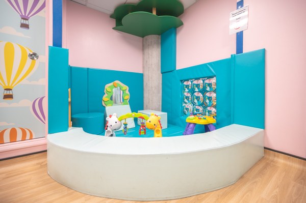 Play and Youth Service — Chelsea and Westminster Hospital NHS ...