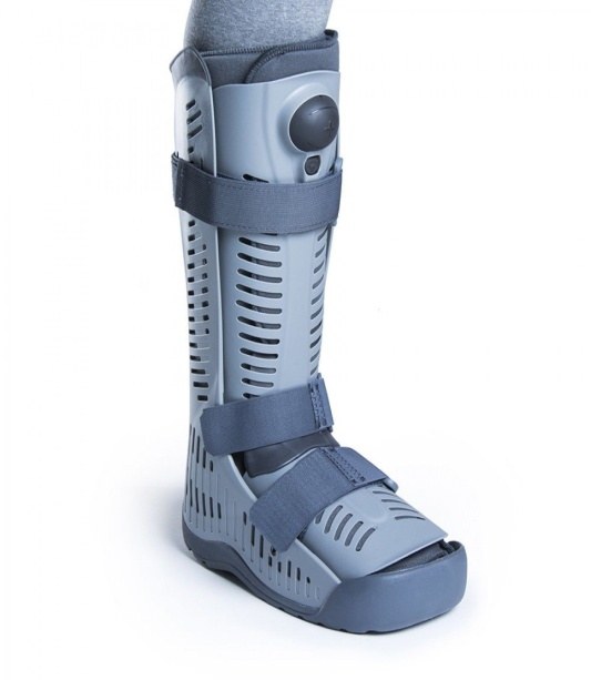 walkingboot2.jpg — Chelsea and Westminster Hospital NHS Foundation Trust